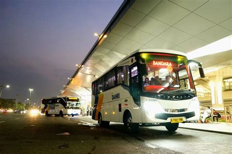 Foto Cek Tarif Bus DAMRI Bandara Soekarno Hatta Rute Luar Jabodetabek