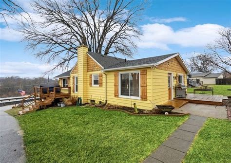 4685 Nw 53rd Ct Des Moines Ia 50310 Zillow