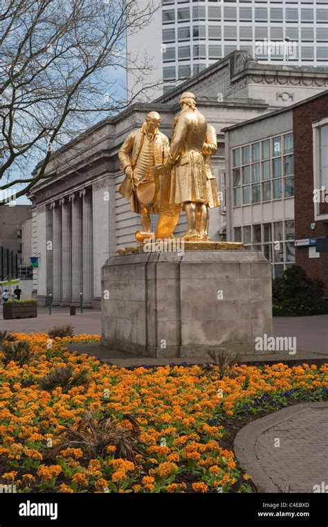 Birmingham statues Fotos und Bildmaterial in hoher Auflösung Alamy