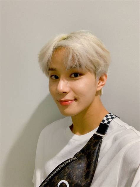 Nct Bubble Late Updates Bc Of School On Twitter Nct Nct 127
