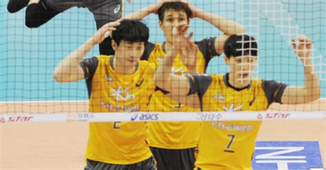 프로배구 마틴 김요한 50점 합작 Kb손보 갈 길 바쁜 삼성화재 제압