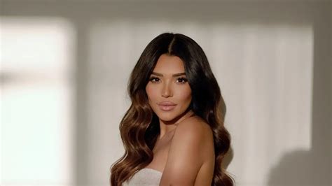 שמלות הכלה של שי לי עופרי מהאח הגדול וואלה אופנה