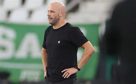 Vitinho Exalta Trabalho De Franclim Carvalho No Botafogo A Página Virou