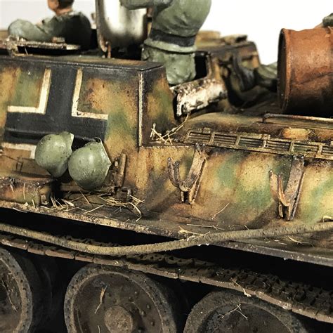 Jagdpanzer Su R W Crew Miniart