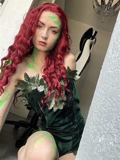 My Poison Ivy Cosplay 🌿🌿 Rpoisonivy