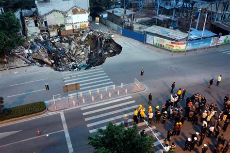广东地铁施工致地面6次坍塌 2栋楼房被吞没组图 搜狐滚动