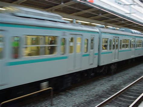 しぶ 鉄道バス垢 on Twitter 12月3日なので写真は再掲載ですが東西線直通用のクハ103 1203以下10連を貼ります