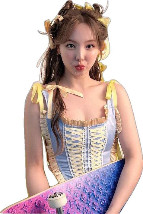 Nayeon Pics On Twitter Nayeon Kpop Girls Im Nayeon