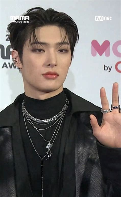 Pin By Laura On Ateez Song Min Gi Kim Song Songs
