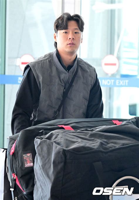 미국 어바인 스프링캠프 향하는 Kia 김규성 사진