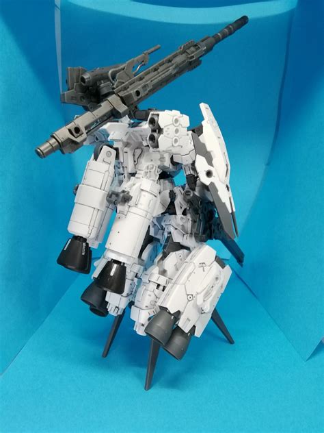 藤堂虎丸 On Twitter ホワイトエルフ・ストームデストロイヤー 愛機ホワイトエルフの宇宙用強襲仕様。数多のバーニアと射撃武装により