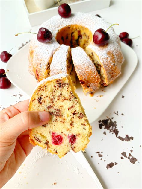 Stracciatella Kuchen Mit Schokolade Und Kirschen Sheepysbakery