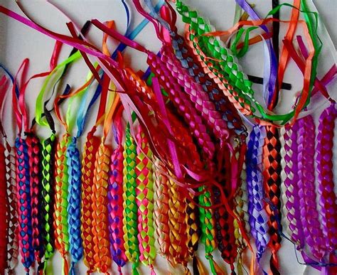 Фенечки из ленточек пошаговый мастер класс создания браслетов