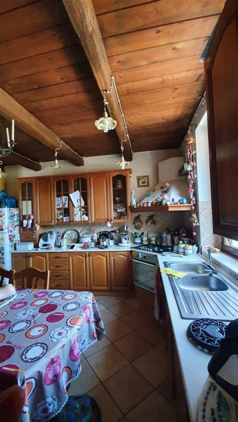 Casa Indipendente In Vendita A Ancona