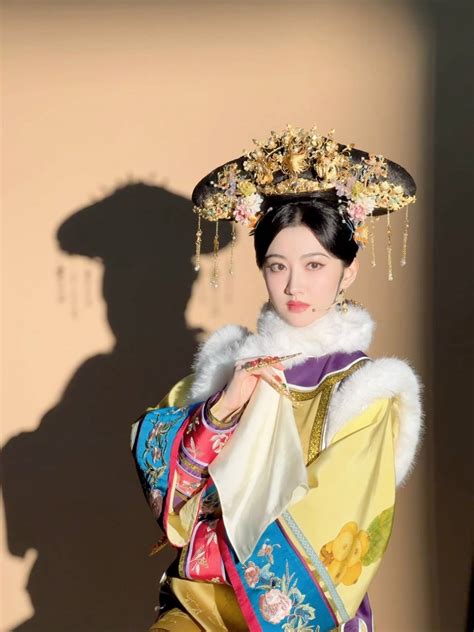 景甜五官精致风华绝代 着清宫造型端庄大气好优雅 搜狐大视野 搜狐新闻