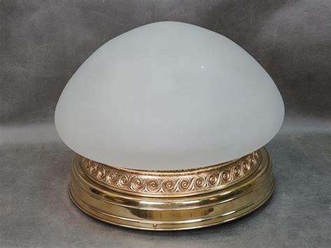 Потолочный светильник латунь стекло 1950 е годы диаметр 34см высота 30см — Антикварная