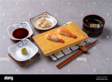 Flatfish Sushi Salmon Fish Sashimi Shrimp Tuna Japanese Big