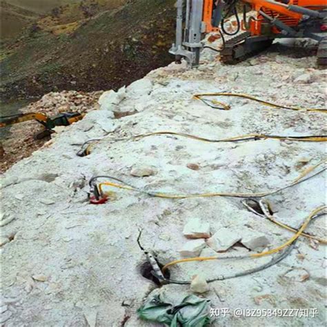 柴油矿山采石器劈石开山 混凝土矿山岩石分裂机 电动液压岩石劈裂机 知乎
