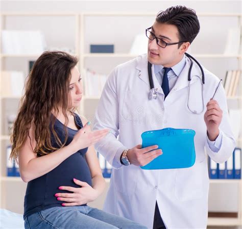 Doctor Examining Pregnant Woman Patient Stock Image Image Of Belly