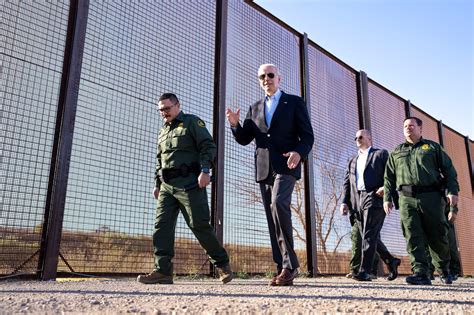 How Bidens Promises To Reverse Trumps Immigration Policies Crumbled