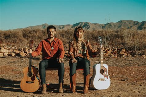 Andrea Guash Y Rosco Se Someten Al Test Del Verano De Lecturas Nos Gustaría Pasar Un Mes En Usa