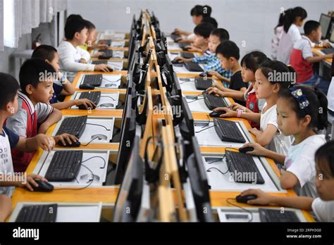 191028 Jinzhai Oct 28 2019 Pupils Have Computer Class At The