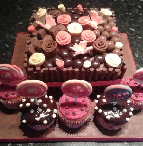 Chocolate Sweetie Cake With Named Cupcakes