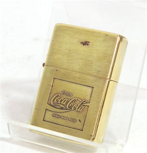 Zippo ジッポー オイルライター Coca Cola コカコーラ Trade Mark Regd ゴールド 金色 火花ok 着火未確認