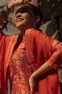 Buy Orange Chanderi Printed Floral V Neck Blossom Kurta Palazzo Set For Women By Shrutkirti