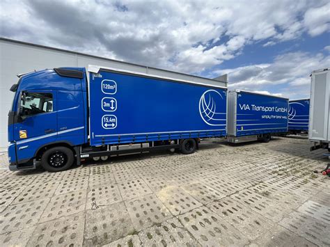 Redos Trailers X Volvo Trucks Dla Via Transport Gmbh Zabudowa