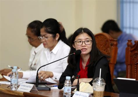 ឯកឧត្តម ខៀវ កាញារីទ្ធ អញ្ជើញជាអធិបតីកិច្ចប្រជុំប្រចាំសប្តាហ៍ ជាមួយថ្នាក់ដឹកនាំ និងអគ្គនាយក