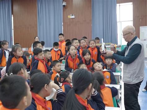 中国科学院老科学家科普进校园活动走进淄博 7位科学家走进蒲公英科普大讲堂 淄博文明网