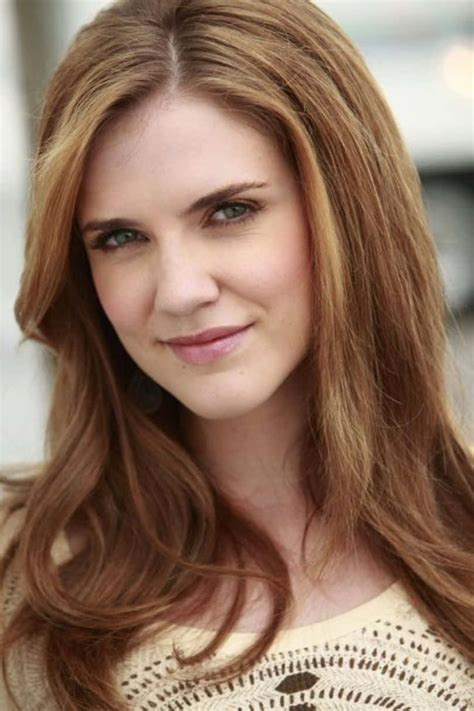 Download Sara Canning Portrait Wallpaper