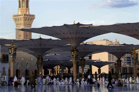 Al Masjid An Nabawi Prophets Mosque 2025 Medina Saudi Arabia