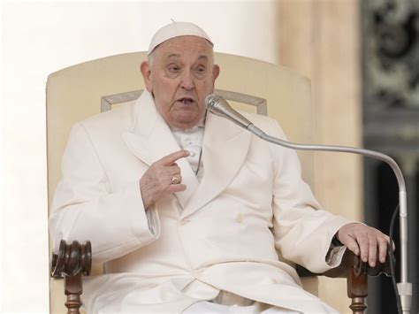 Pope Apologizes After Being Quoted Using Vulgar Term About Gays