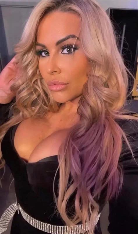 Best Cleavage 😍👅 Rwwenatalyafans