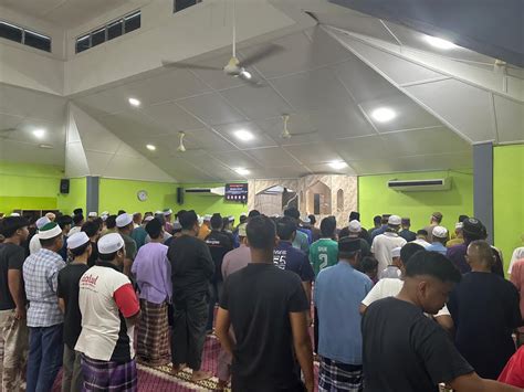 Penduduk Sungai Manila Laksana Solat Jenazah Ghaib Ismail Haniyeh THE MALAYSIA PRESS