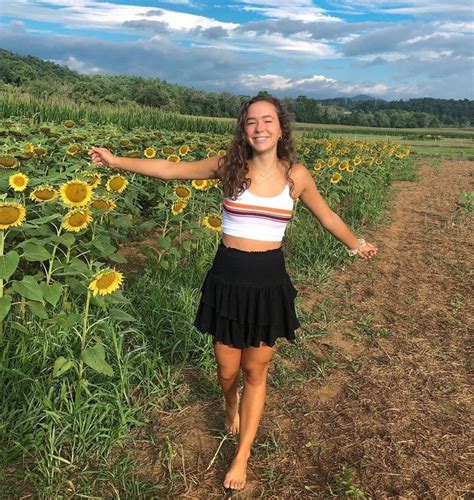 Paige On Instagram 🌻🌻🌻”