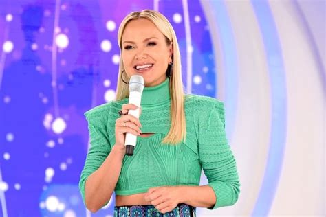Sbt Muda Eliana De Horário Aos Domingos Confira A Programação