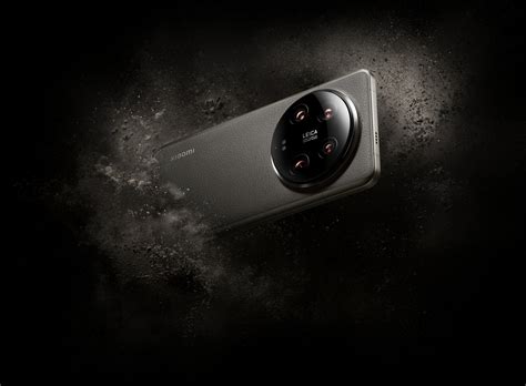 Xiaomi 14 Ultra bản Titan mở bán siêu phẩm làm khó iPhone 15 Pro Max