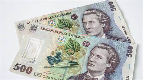 Când intră pensiile pe card în ianuarie 2025 Plata se face cu întârziere
