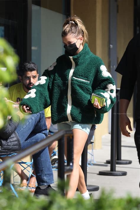 Hailey Bieber Sexy The Fappening News