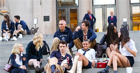 The Gossip Girl Reboot Outfits You Need To Add To Your Closet Rn