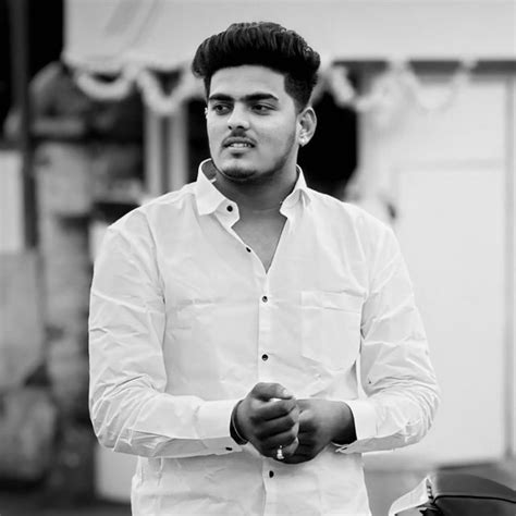 𝐒𝐏…🤴🏻 Soham X On Threads