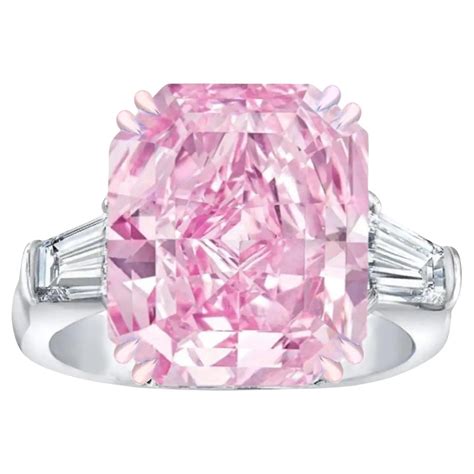 Natural Fancy Light Pink Radiant Cut Diamond Engagement Ring For Sale