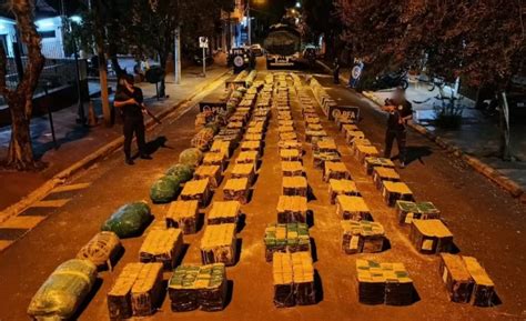 Detuvieron Un Camión Que Circulaba Con Las Luces Apagadas Y