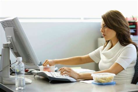 How To Automatically Sort A List Alphabetically In Microsoft Excel