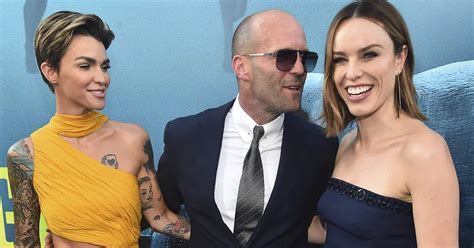 Las Mujeres Más Seductoras En La Premiere De Megalodón Infobae