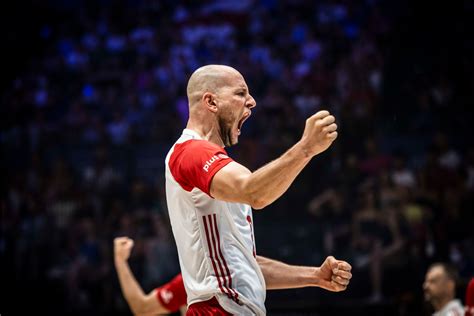 Zwycięski powrót Bartosza Kurka Jego drużyna ucieka Sport WP