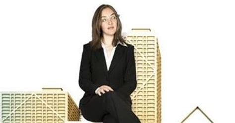 골드미스 늘어서 반쪽된 크리스마스트리